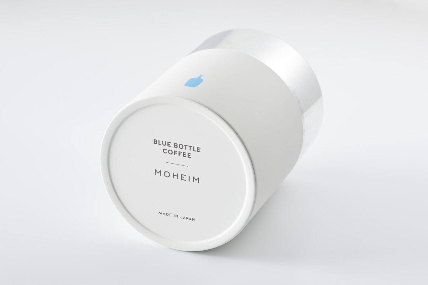 The special TIN CANISTER, our second collaboration with BLUE BOTTLE COFFEE, has been released ...